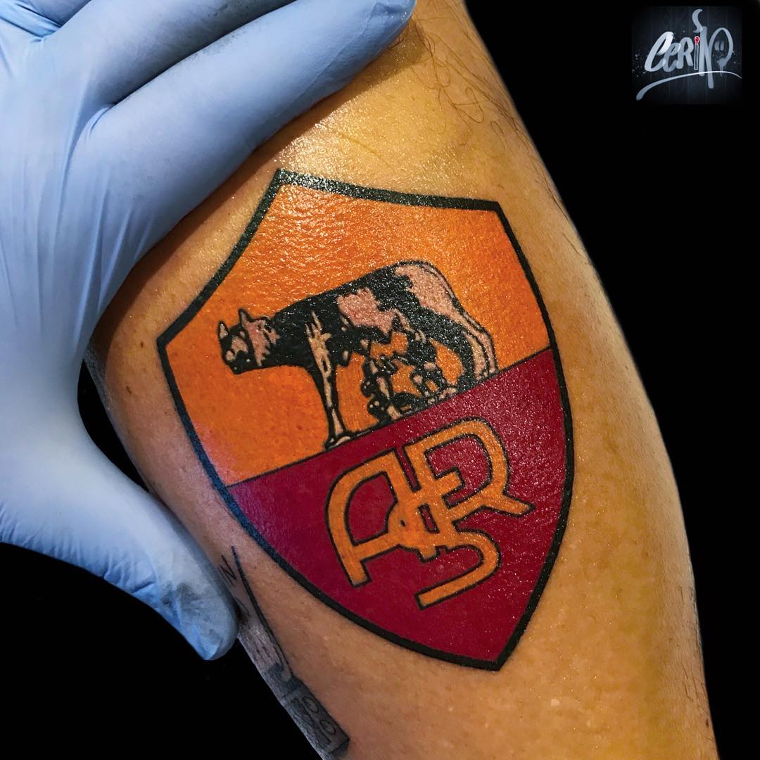 Tatuaggi Roma: Significato, Simboli e Foto della Squadra Giallo Rossa